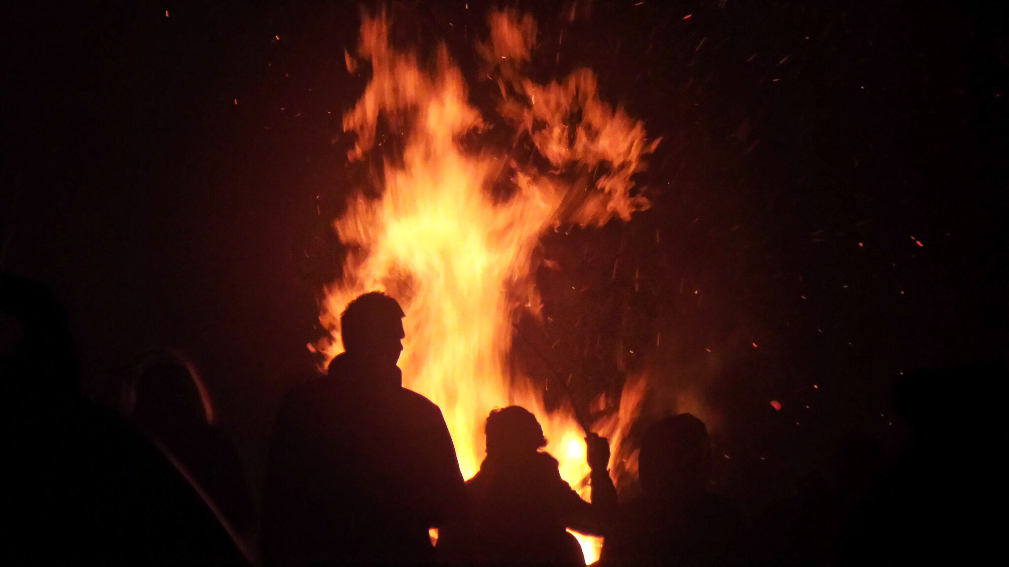 Humans and Fire: Sparks are Flying – People News | Particle